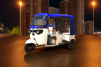 Godawari Eblu Cety E Rickshaw L3 vs Shigan ev Green Rick Super Deluxe ...